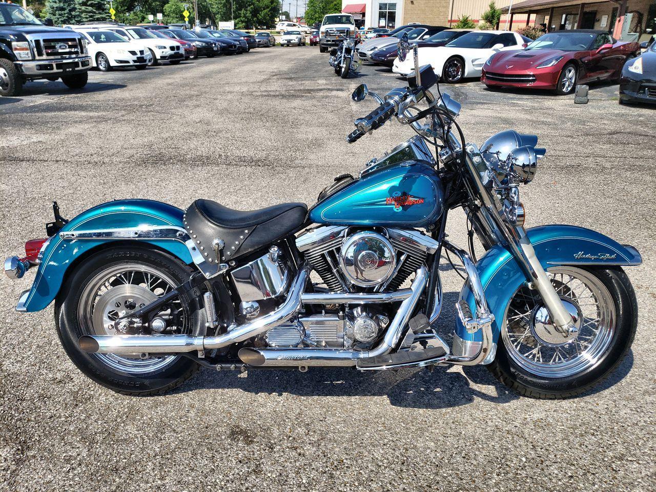Harley Davidson Motorcycle 1994 Custom Softail | Reviewmotors.co